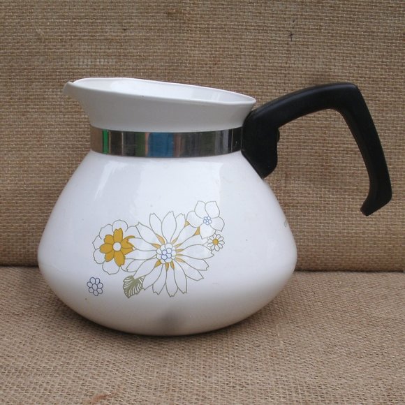 Corningware | Dining | Vintage Corning Ware Floral Design Pot With ...
